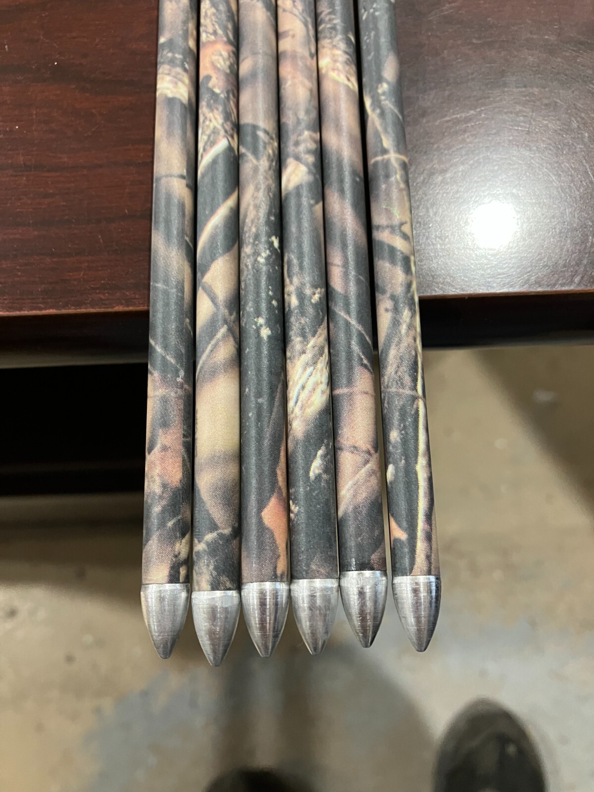 12 New Gold Tip Lightning Camo Arrows, Bare Shafts 1 doz. Points ...