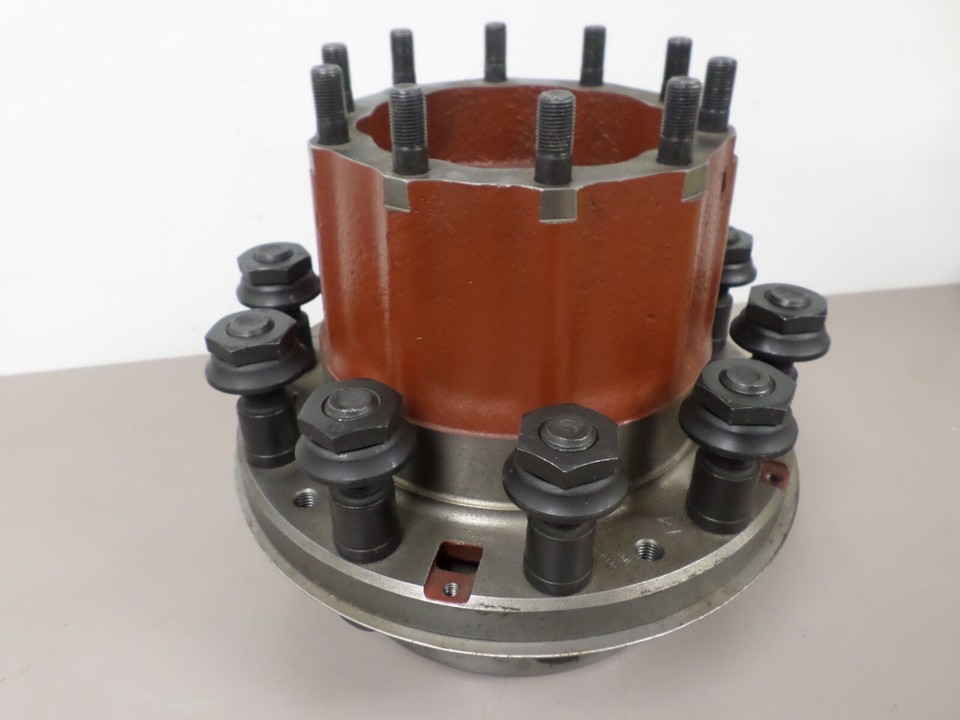 Meritor HRSF 00T 16 Hub and Stud Assembly New Flyer 6330316 | eBay