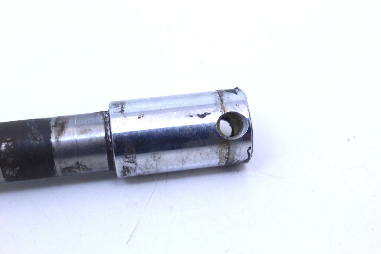 78-81 YAMAHA XS1100 OEM REAR AXLE BACK WHEEL RIM PIVOT BOLT AXEL R6 ...