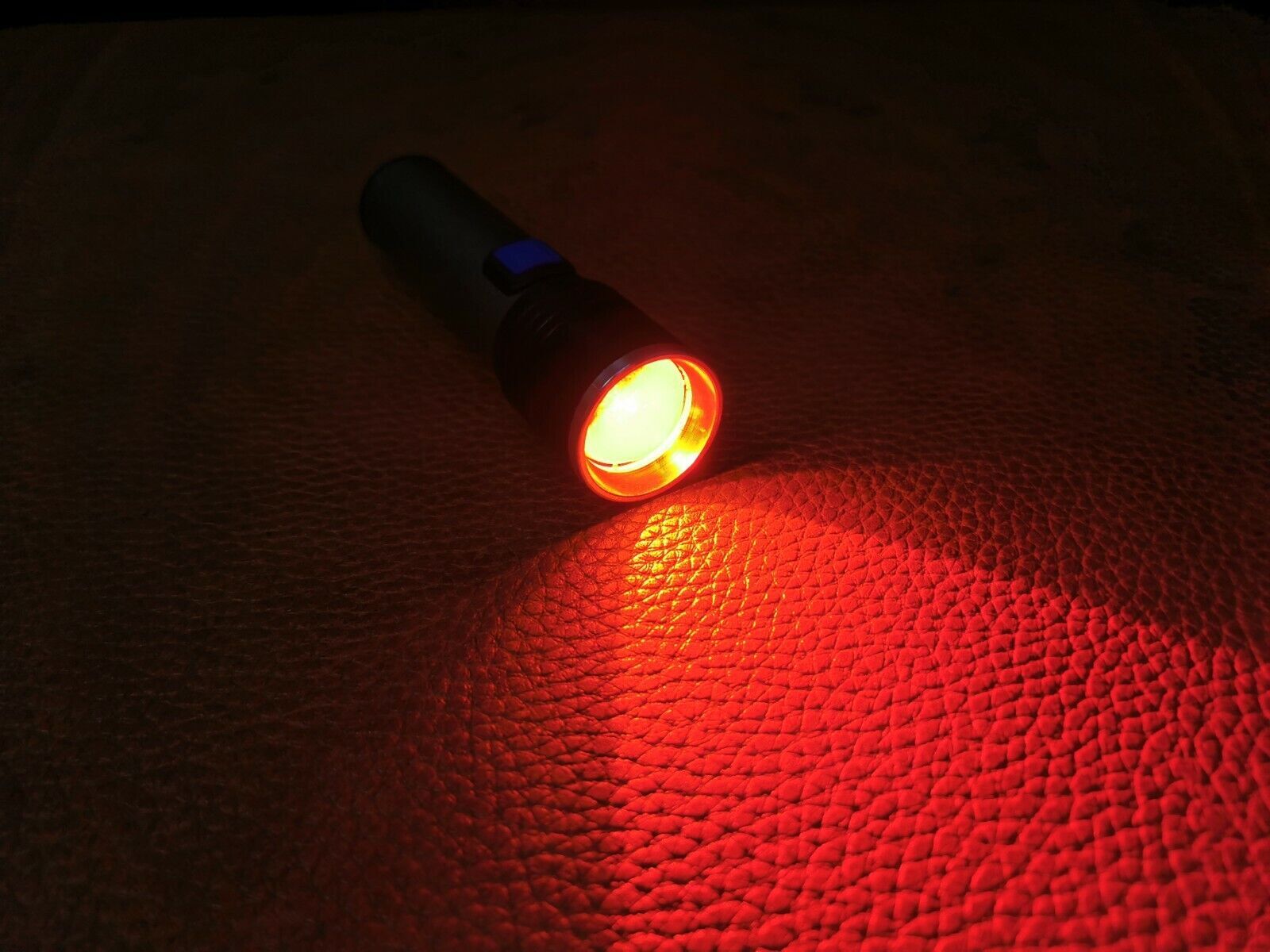 LED 670nM Red Light Torch Against Vision Deterioration Red Torch | eBay UK