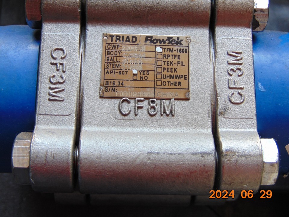 1 Flow-Tek CF8M 1" FP Lockable Stainless Steel Ball Valve 2200 WOG ...