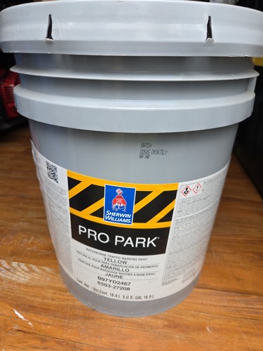 Sherwin Williams 5 Gallon Pro Park Yellow Waterborne Traffic Marking ...