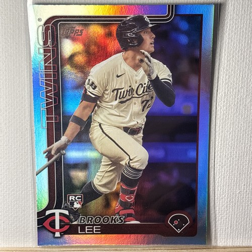 💥2025 Topps Series 1 Brooks Lee RC Rookie Rainbow Silver Foil No.317 ...