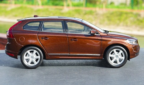 VOLVO XC60 T6 AWD Brown 2015 Diecast 1/18 Scale Model Car Toy | eBay