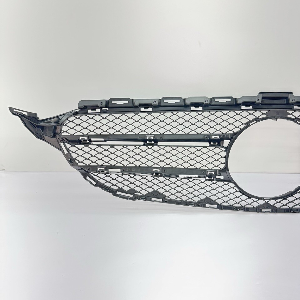 2015 2016 2017 2018 Mercedes C-Class W205 C250 Front Grille OEM ...