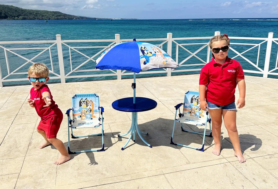 ® Bluey & Bingo Table & Chairs Patio Set - 1 Table, 2 Chairs & 1 ...