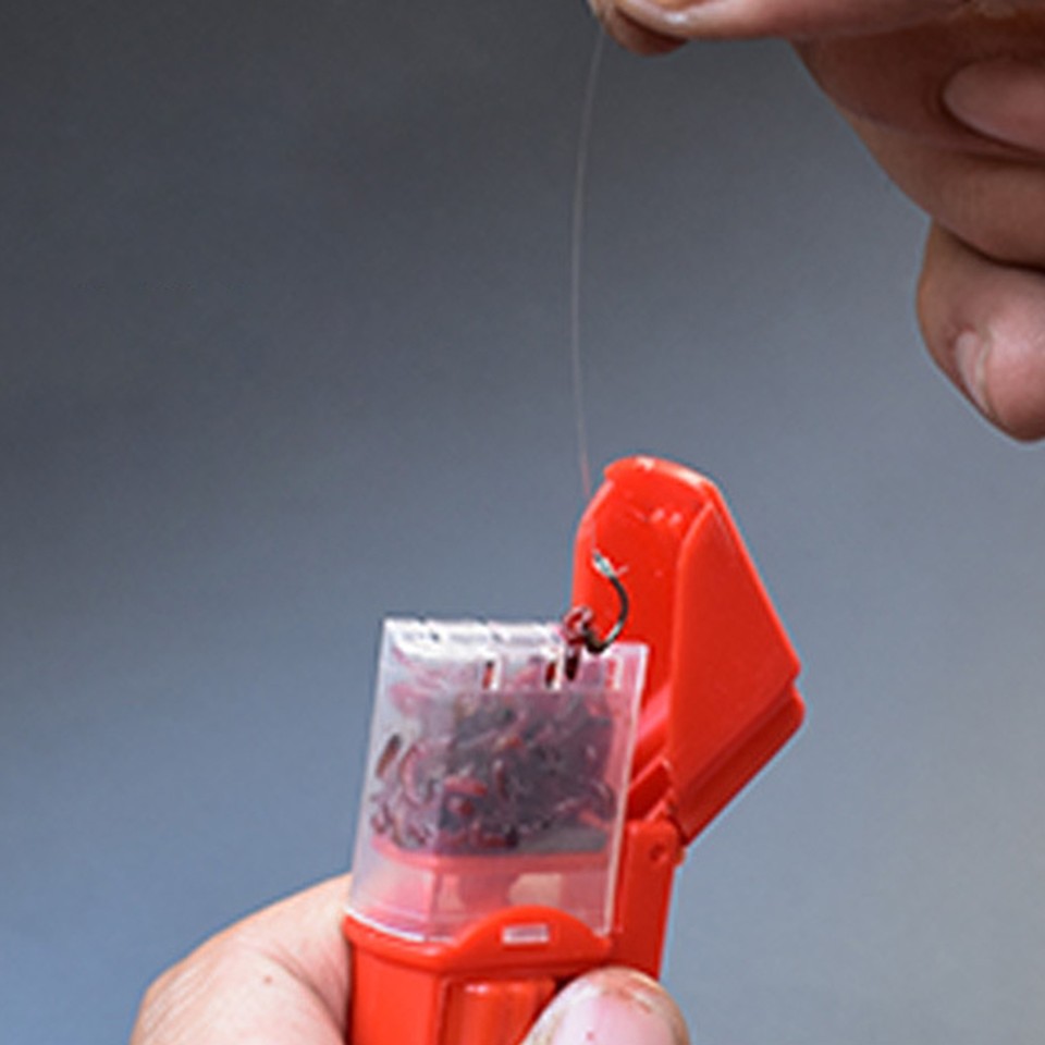 Red Worm Bait Hook Hook Fast Bait Clip Hanging Live Bait Tool Fishing ...