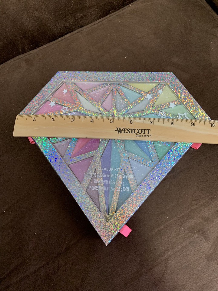 JUSTICE MAKEUP KIT DIAMONDS ARE A GIRLS BEST FRIEND SPARKLE BRIGHTER ...