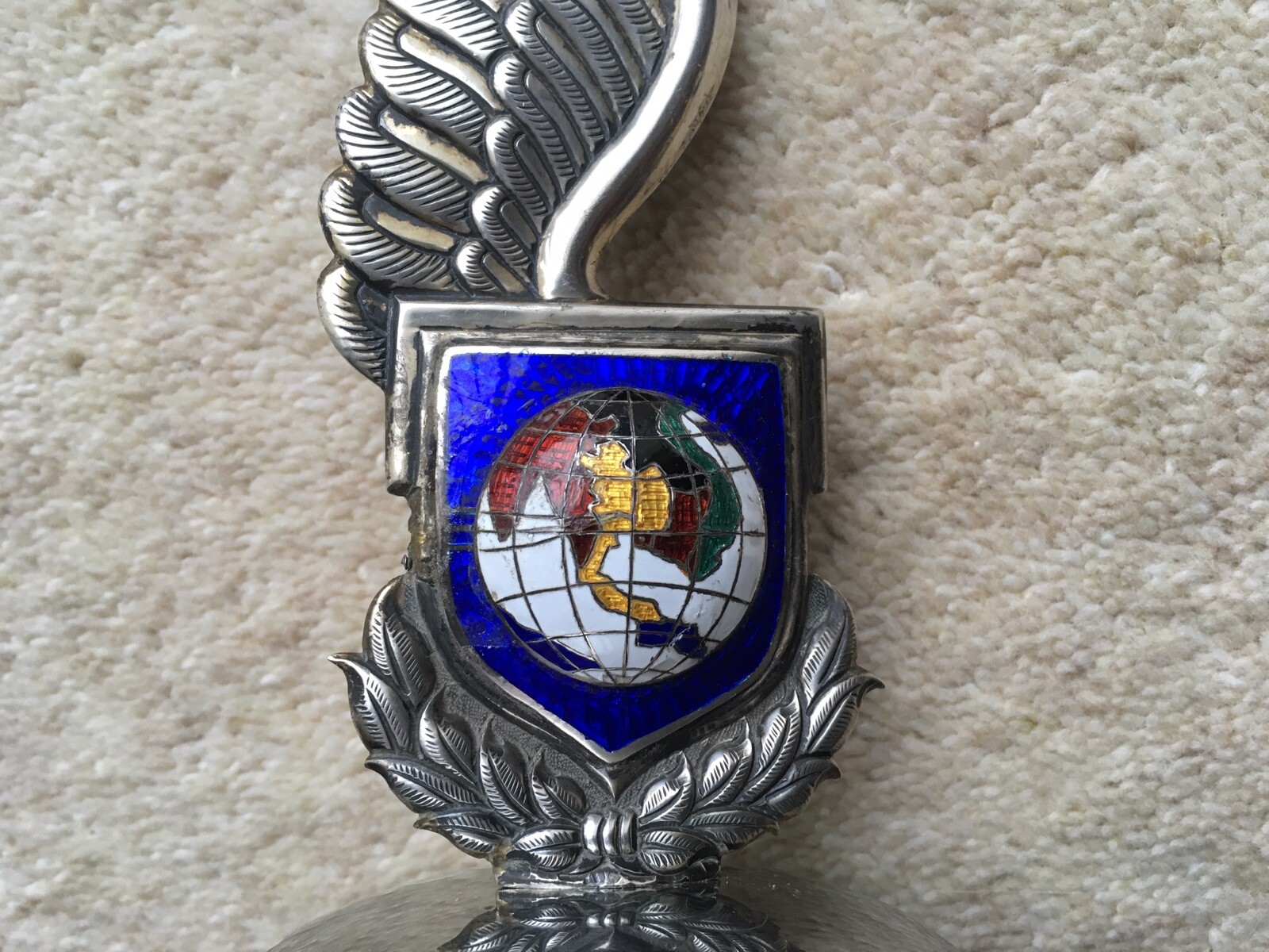 SCARCE C1940s-50s VINTAGE ENAMEL GLOBE AND WING CAR RADIATOR MASCOT | eBay