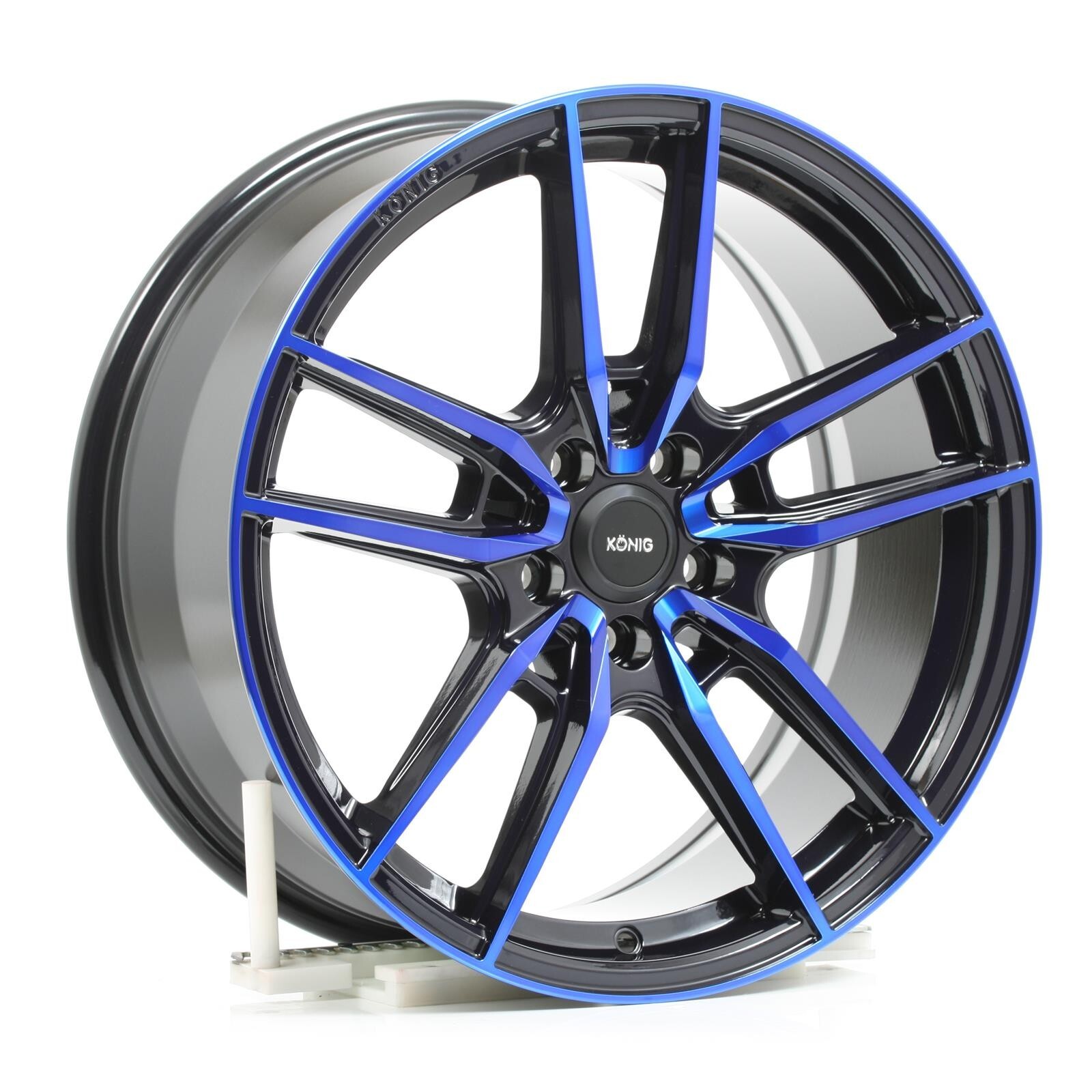 Konig MY8850843F Set of 4 18x8 Myth Gloss Black Wheels w/Machined Blue ...