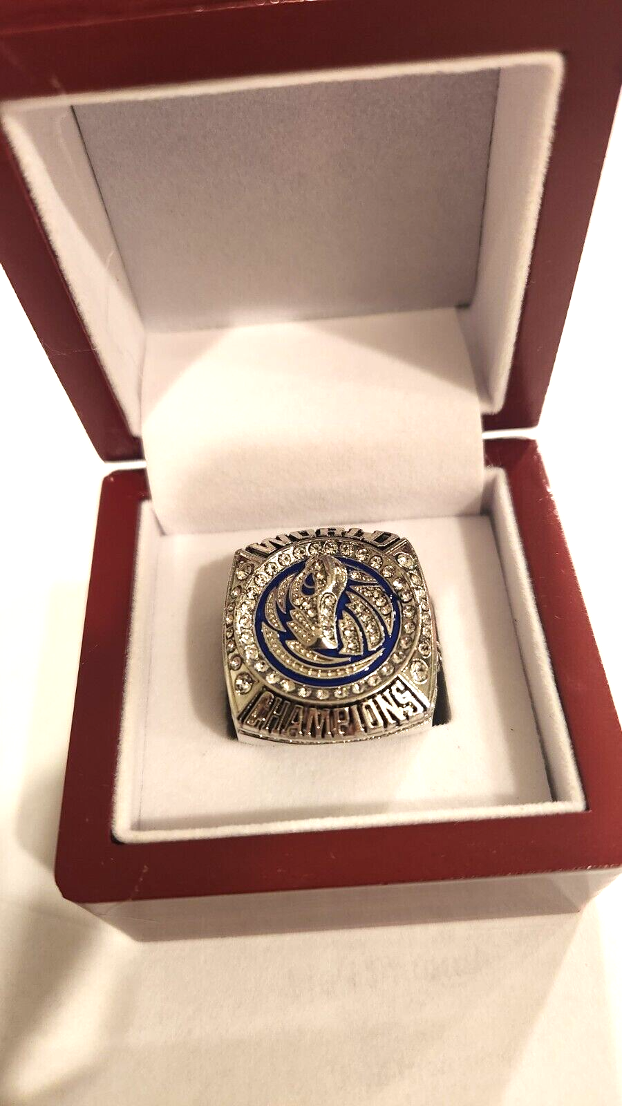 Dirk Nowitzki 2011 Dallas Mavericks Championship Ring With Wood ...