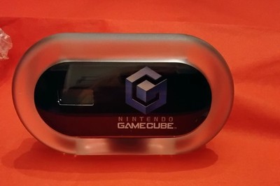 Authentic 2001 Nintendo GameCube acrylic desk clock promo, new in box ...