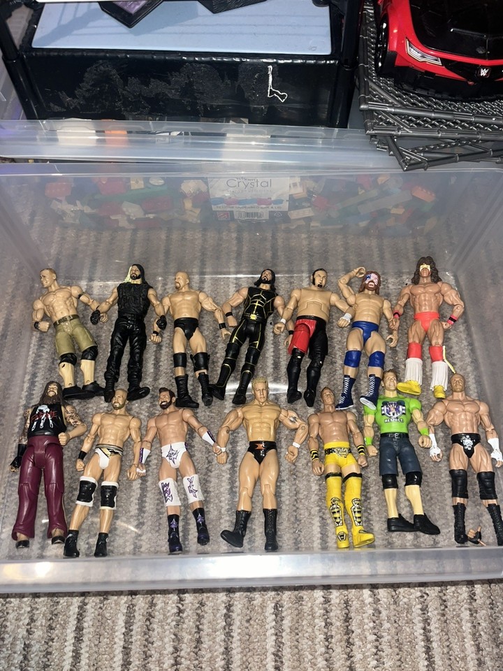 46 WWE wrestling ACTION FIGURE bundle job lot RING, CAR, CAGE, CASKET ...