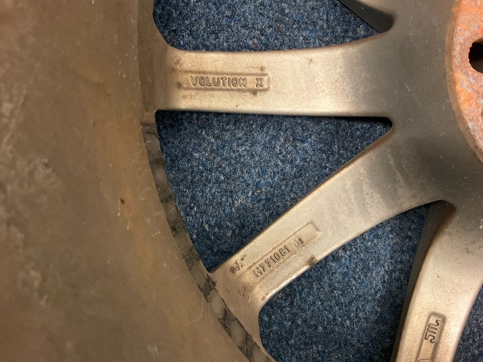 05-13 Volvo C30 S40 V50 C70 18"x8" Heico Sportiv Volution X Wheels (for ...