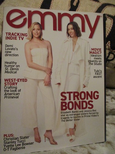 EMMY 2025 ELIZABETH BANKS & JESSICA BIEL DEMI LOVATO "ST. DENIS MEDICAL ...
