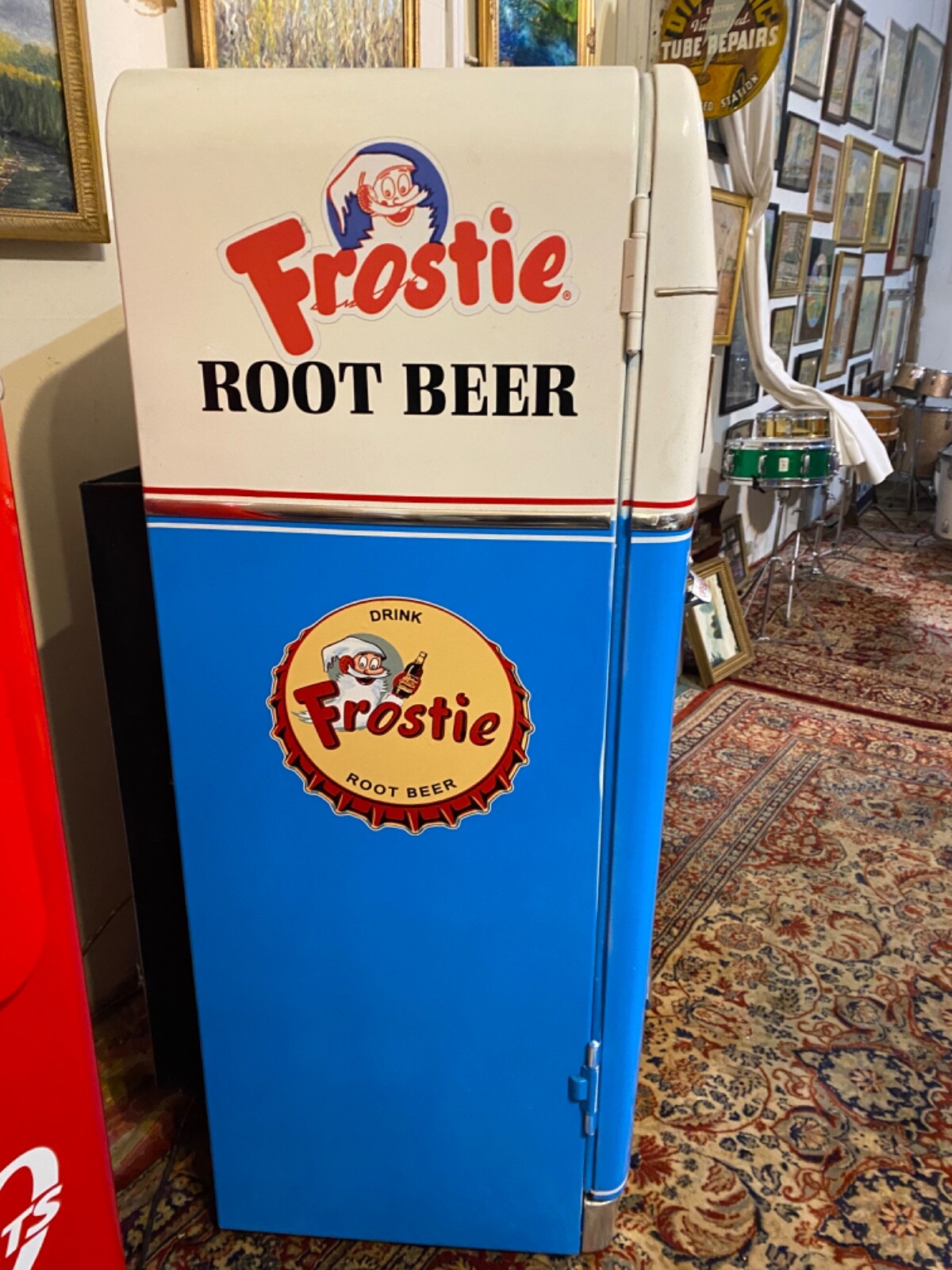 1950s Frigidaire Fridge RENOVATED into Frostie Root Beer Soda Machine ...