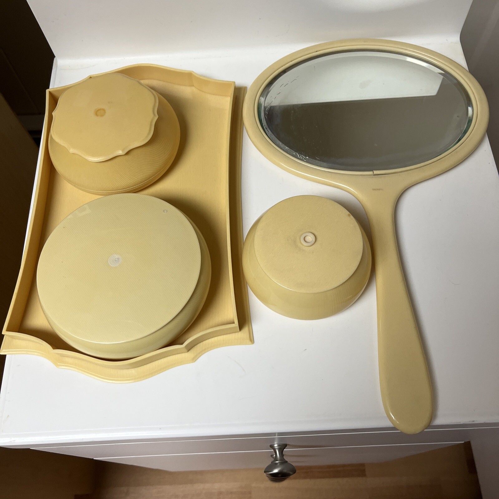 ANTIQUE LOT OF CELLULOID, IVORY PYRALIN POWDER BOXES & PUFF~VANITY ...