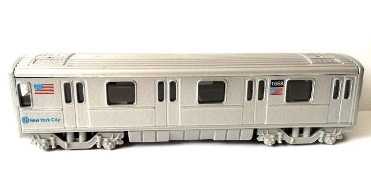 Set of 2 New York City MTA Metro subway rail train diecast model ...