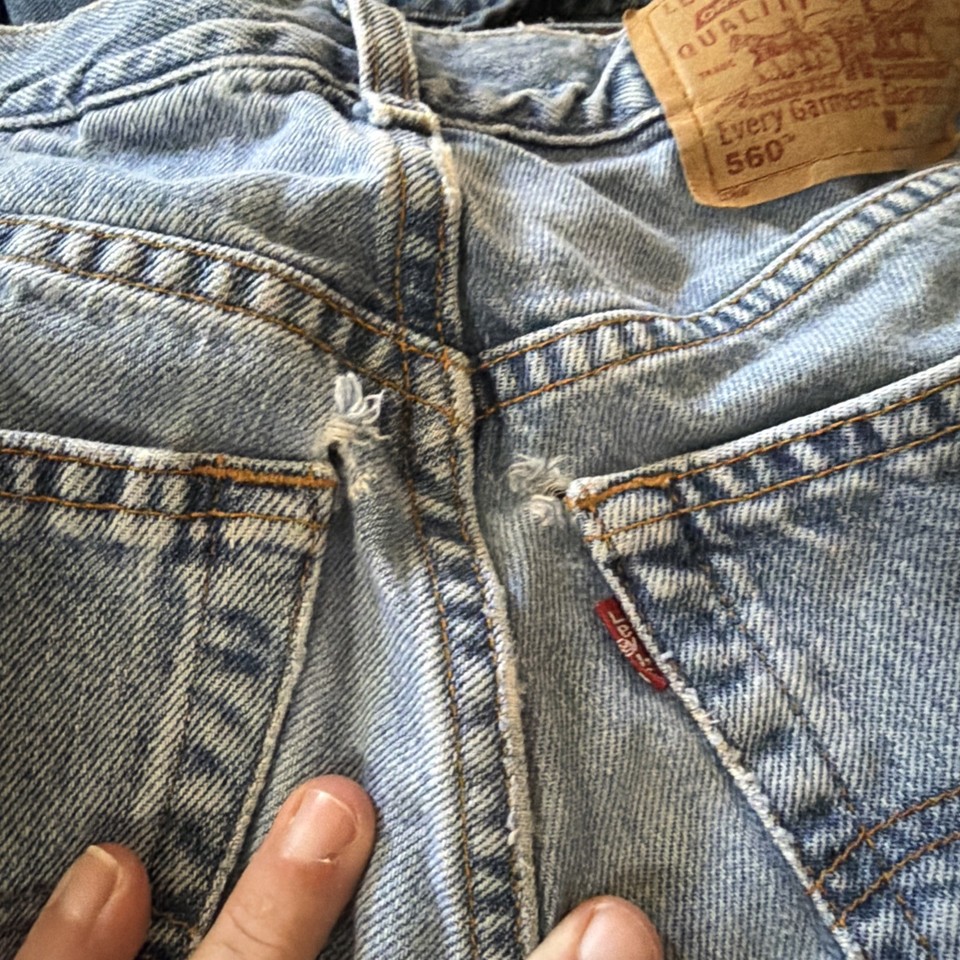Levis 560 Jeans Mens 36x30 Loose Taper Light Wash Denim Comfort | eBay