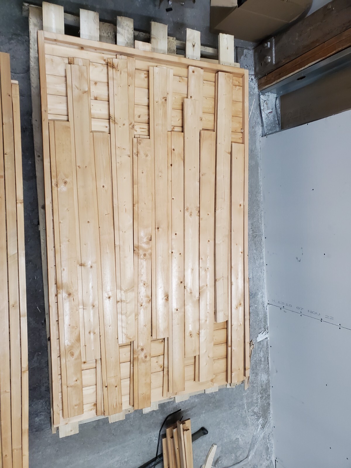 Leisure Season Urbano 8 ft x 4 ft Nordic Spruce Wood Storage Shed w ...