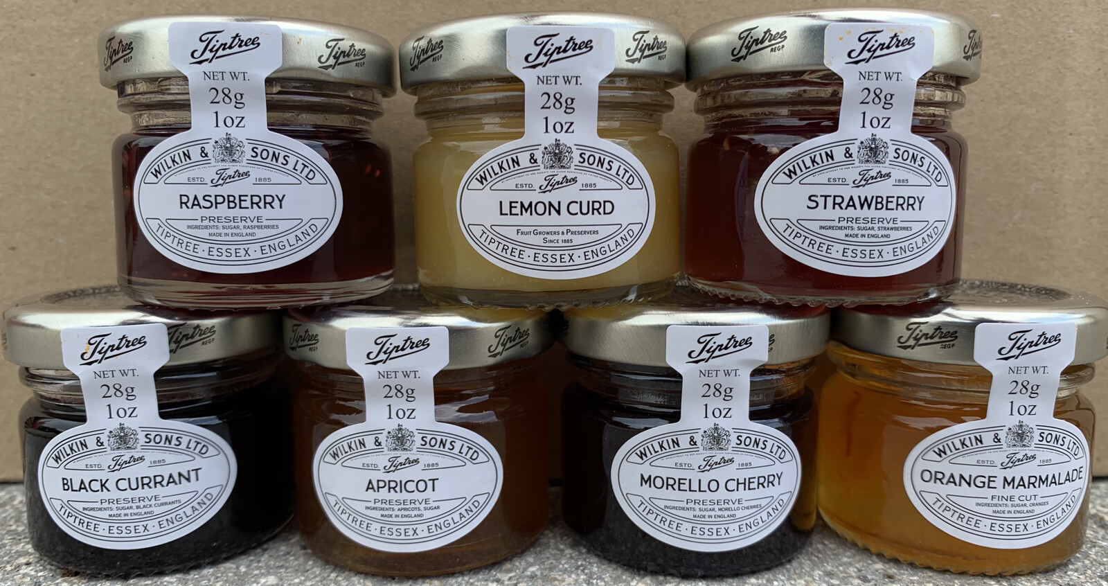 WILKIN & SONS TIPTREE 21 x 28g MIXED MINIATURE JAMS & LEMON CURD 3 OF ...