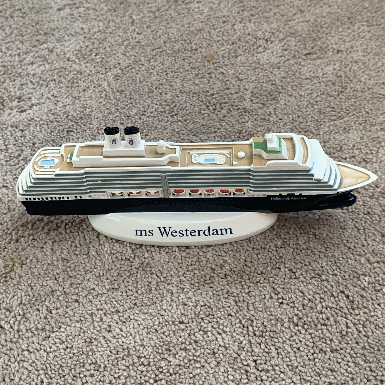 Ship model - Holland America Line - Cruise Critic Community