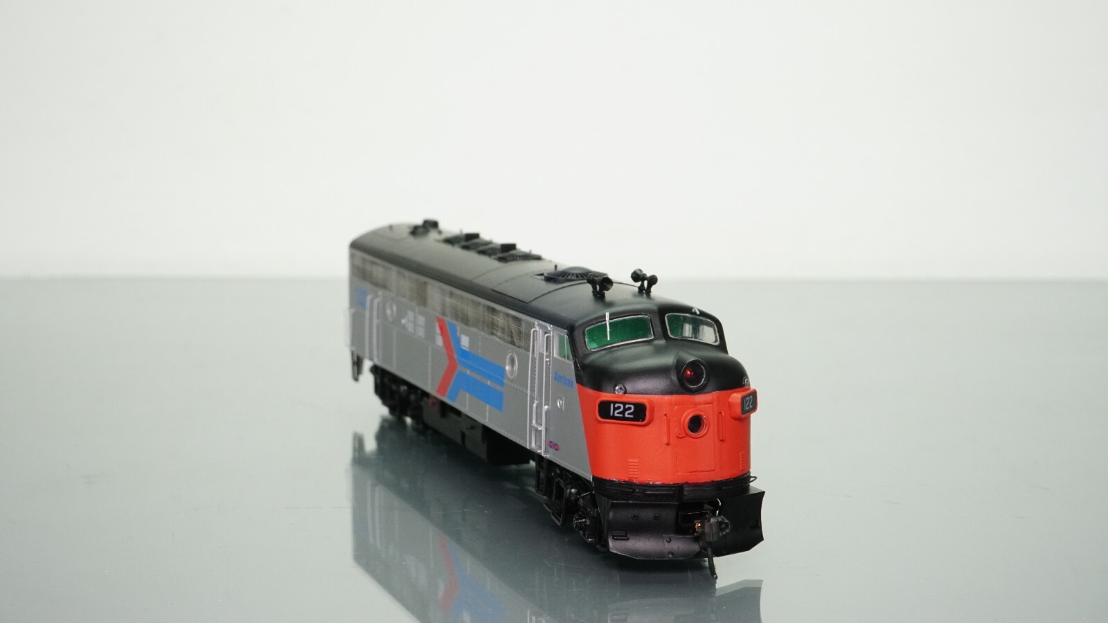 InterMountain FP7 Amtrak 122 HO scale | eBay