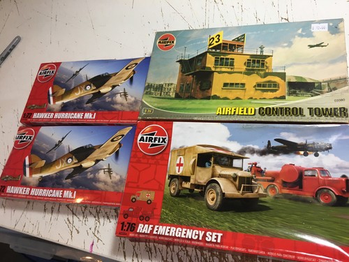 2 x RAF Hurricanes & Emergency set & Control Tower 1:72 model aircraft ...