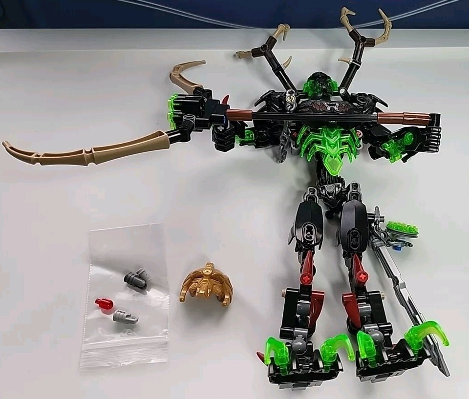 Lego Bionicle Umarak the Hunter-Set #71310-Includes Mask-Axe Weapons ...