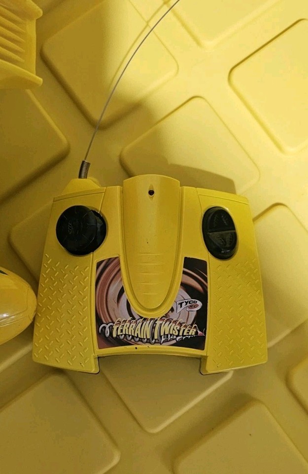 TYCO RC Terrain Twister & Remote No Battery Pack Untested Rare Yellow ...