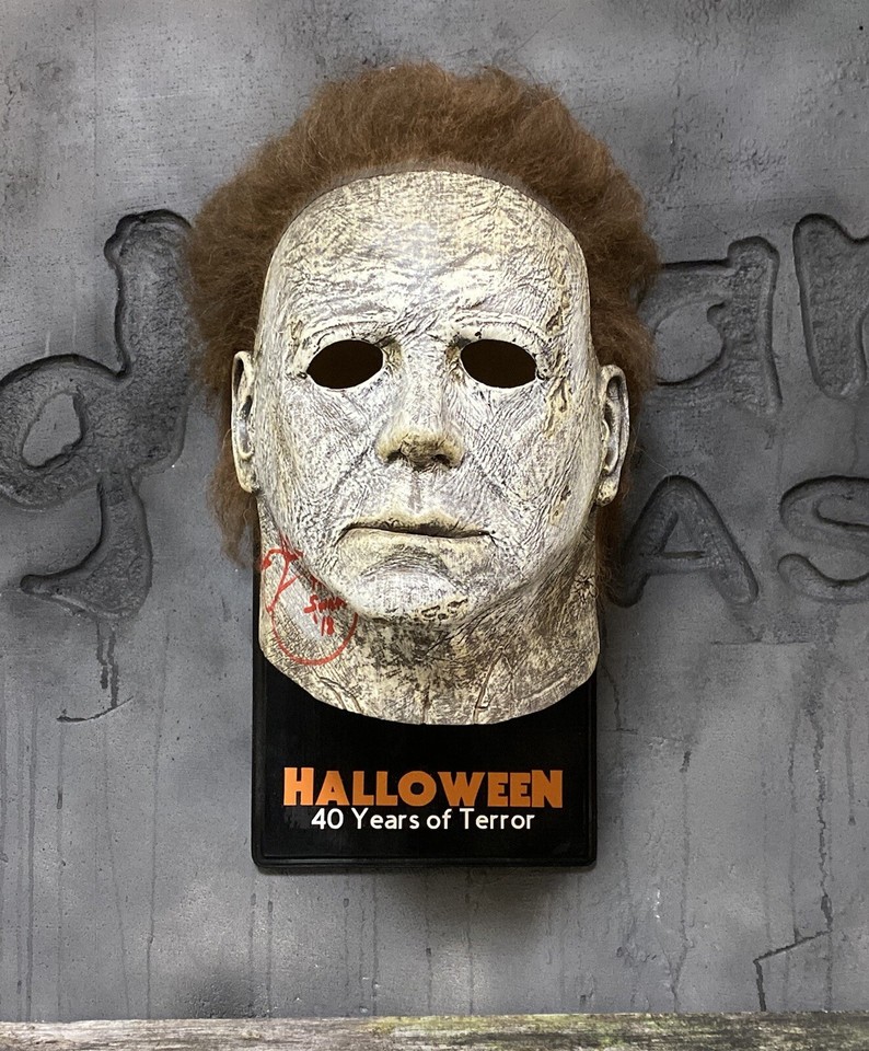 Michael Myers Halloween 2018 H40 Mask Wall Display Stand Horror ...