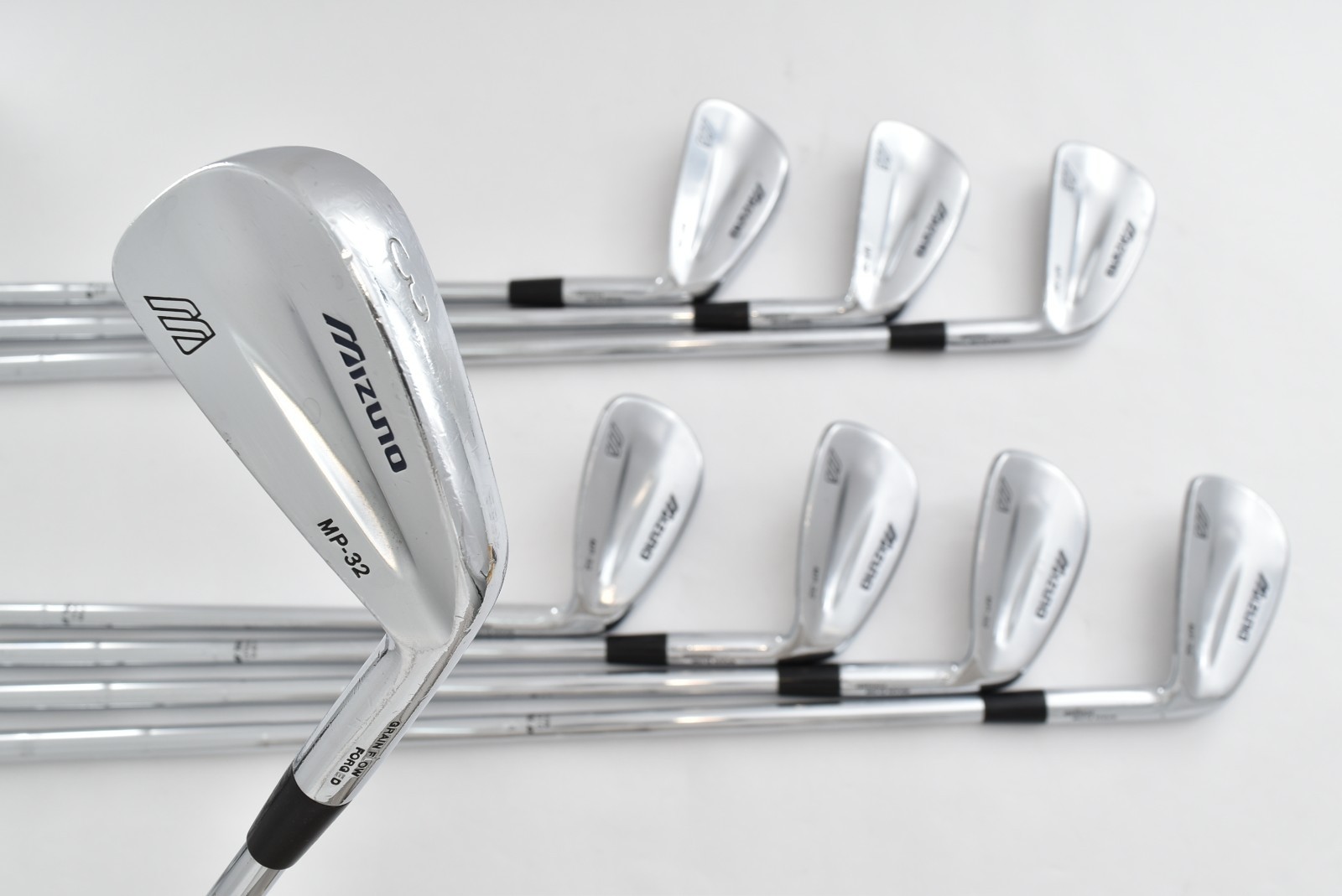 8Pcs MIZUNO MP-32 Iron set 3-4-5-6-7-8-9-P PW RH DG S200 Stiff Irons ...