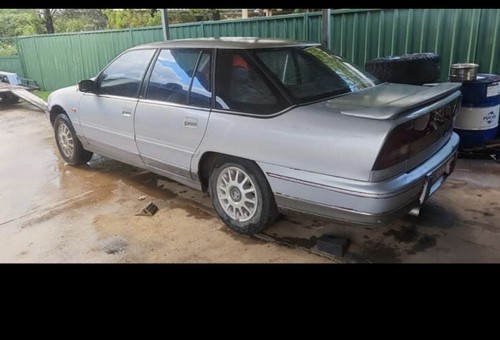 HOLDEN COMMODORE VR VS STATESMAN CURRENTLY WRECKING 1 WHEEL NUT | eBay ...