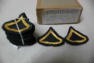 US Military Issue Patch ARMY Insignia Women's PFC Private First 200 ...