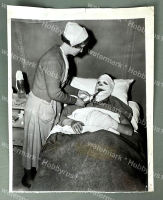 WWII Red Cross Nurse Burn Victim Libya Hospital 1940s Original Press ...