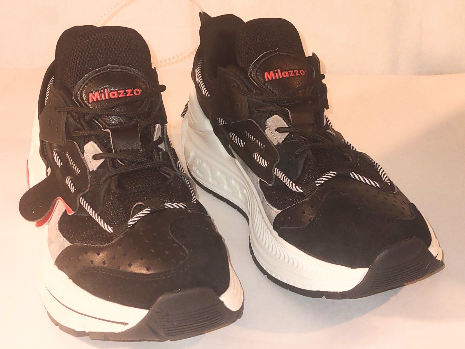 Milazzo Mens Running Shoes Sz 10.5 Bulk Red White Anti Slip Cushioned ...