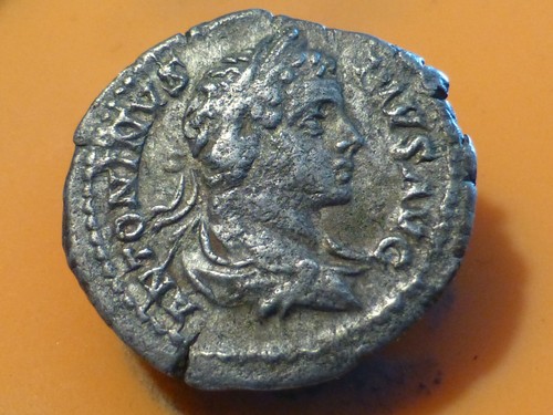 DENIER (ARGENT) - CARACALLA - "VOTA SVS CEPTA X" - RARE & DE QUALITE ...