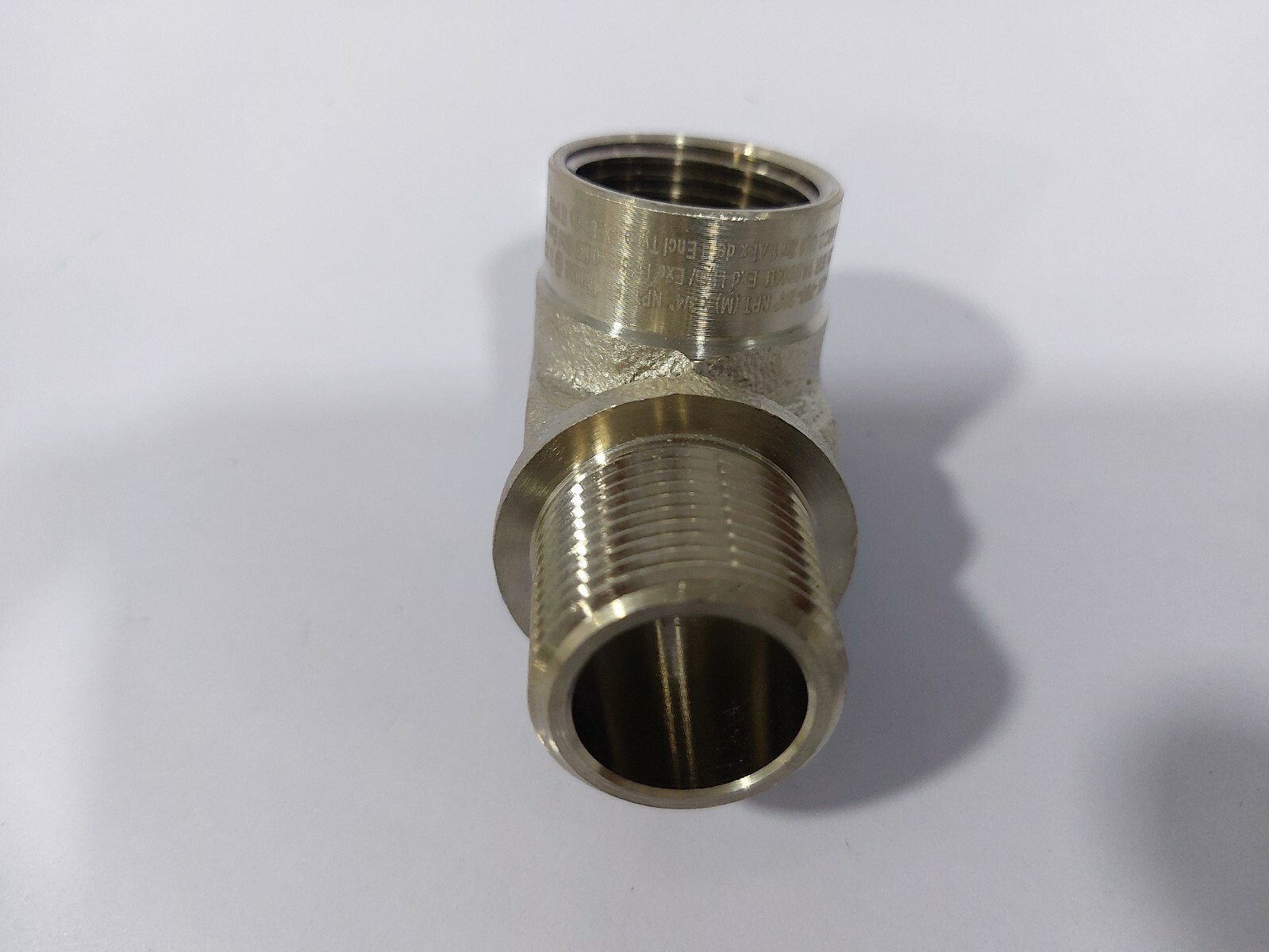 CMP 787 Series 90Deg J.T. Day PTY Ltd 787DT2T25 Adaptor ¾”NPT Male X ¾ ...