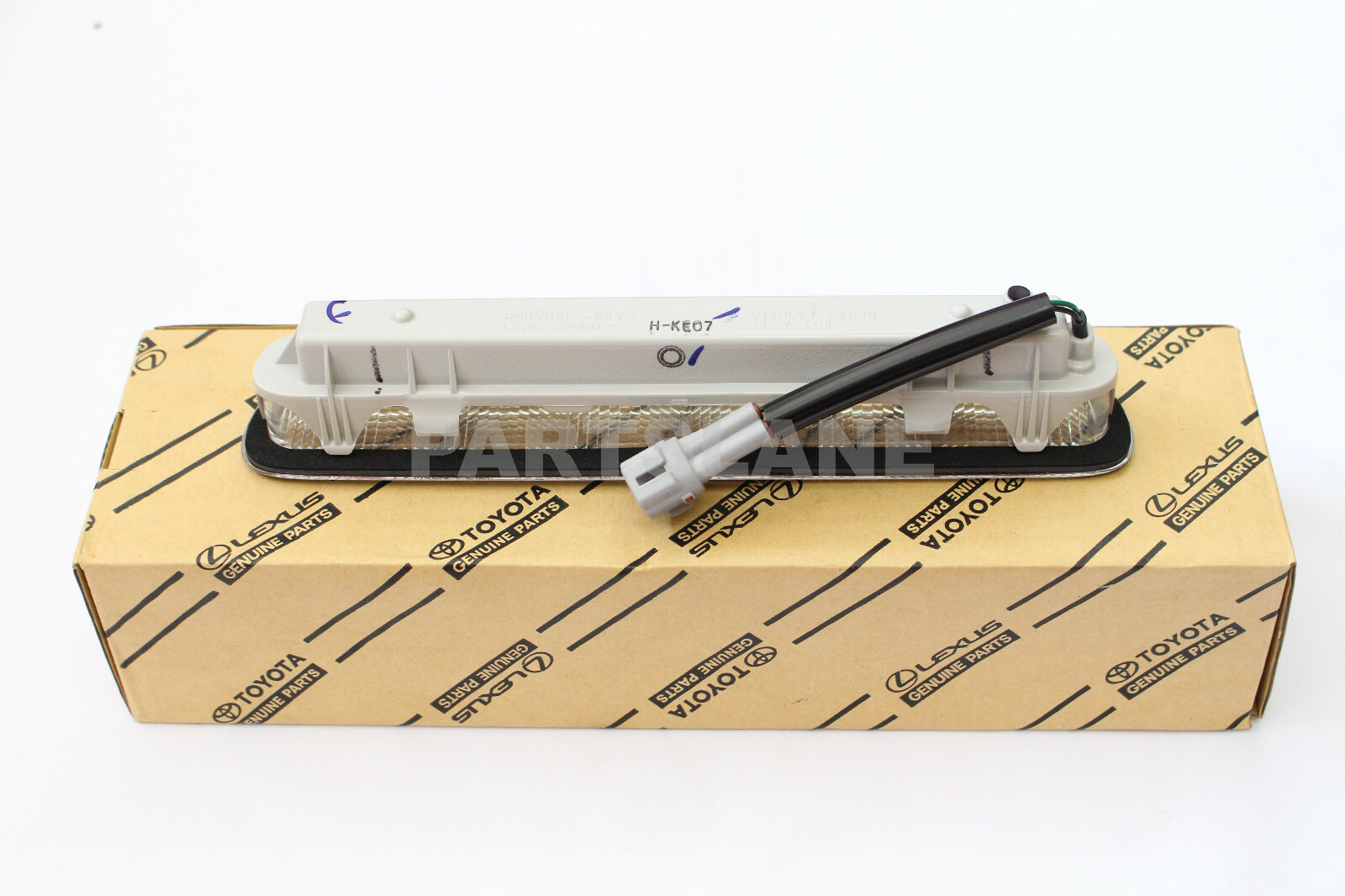 81570-0K080 Toyota OEM Genuine LAMP ASSY, CENTER STOP | eBay