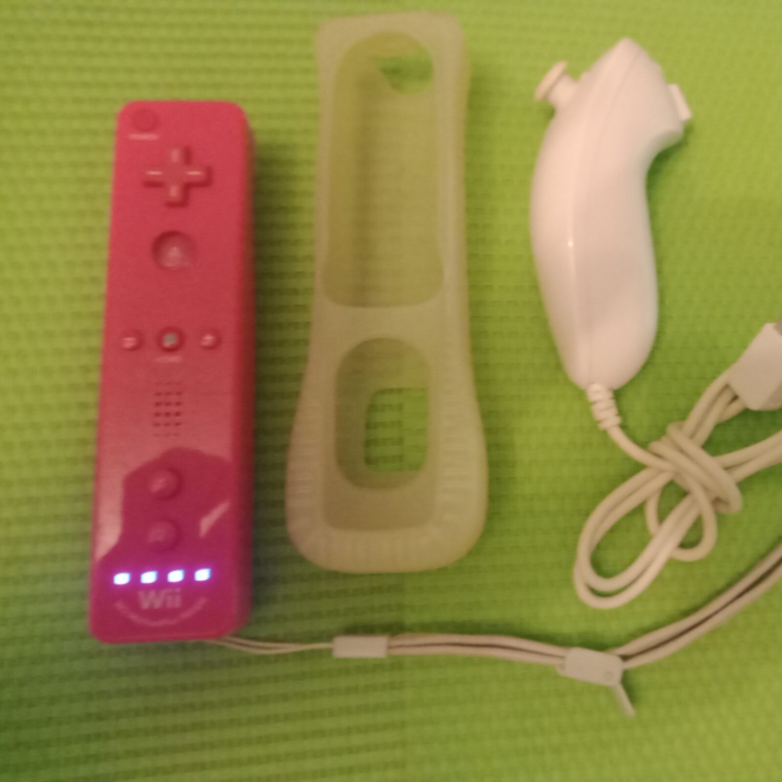 Nintendo Wii Remote Pink Controller Official w/ Rubber Sleeve and ...
