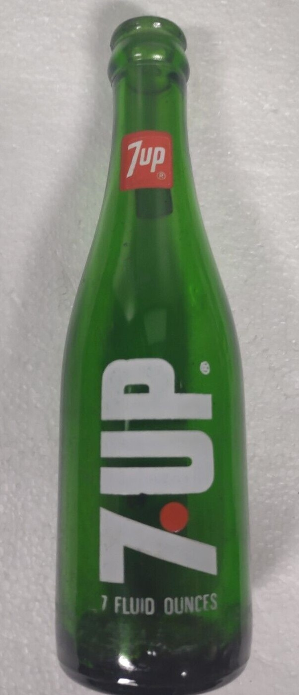 Vintage 7-UP 8 pack carrier w/ bottles | eBay