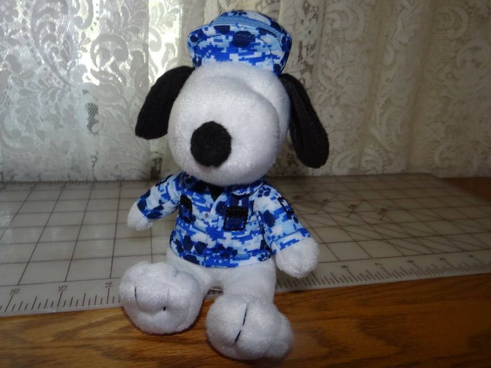 Choice : Metlife Peanuts Snoopy Plush Stuffed Dog Promotion Advertize ...