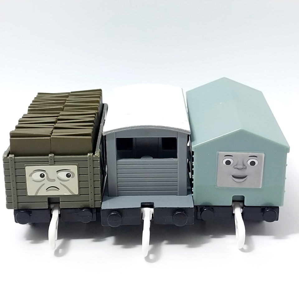 Wobbling, Break Van Car & Troublesome Truck with Load Thomas Train ...