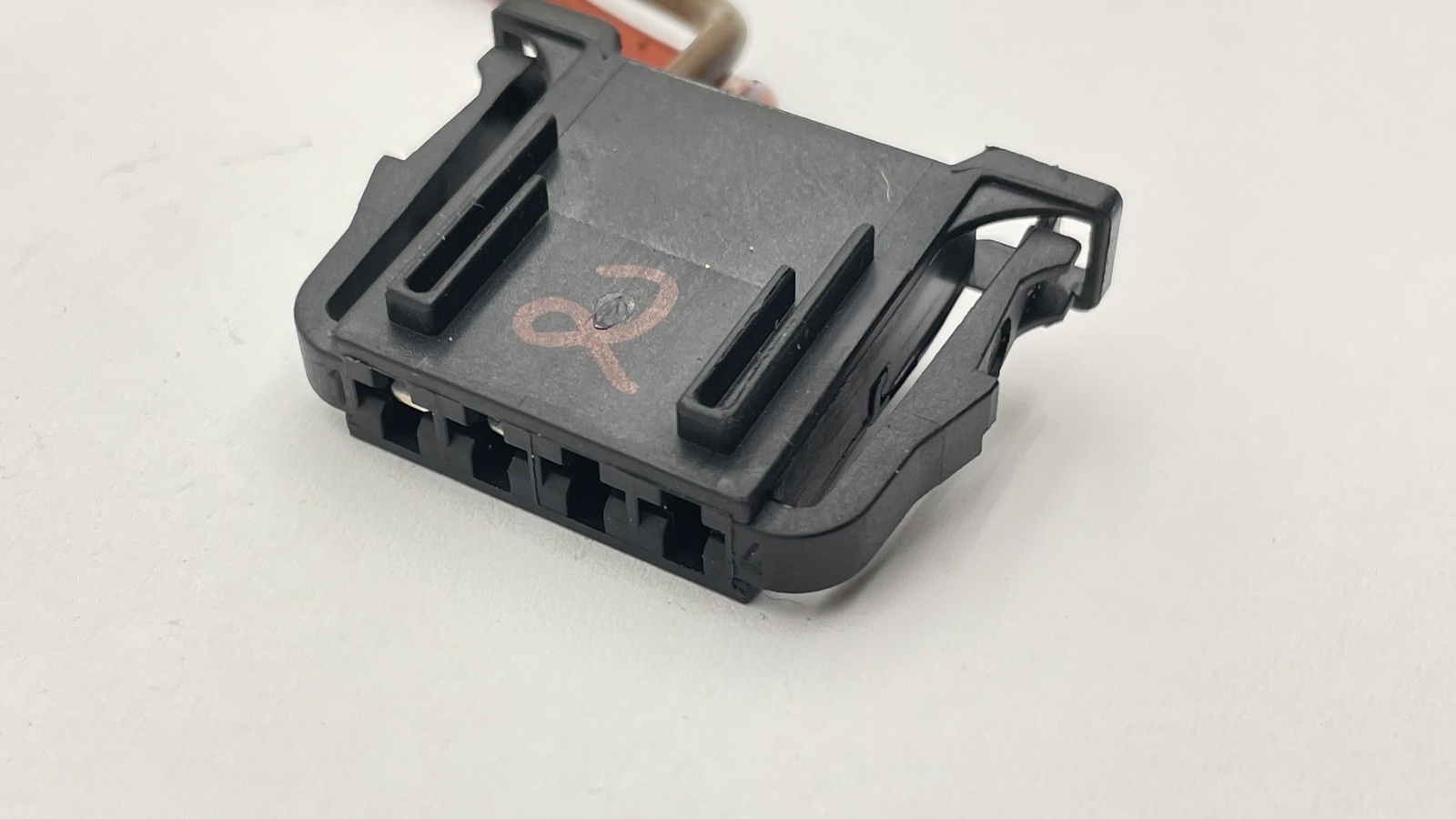 08-2012 AUDI 4-Pin Wiring Harness Connector 2 Wire Pigtail OEM ...