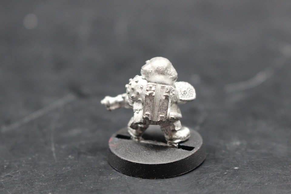 Warhammer 40k Rogue Trader Squats RT301 Walther Twelvebore Flamer Metal ...
