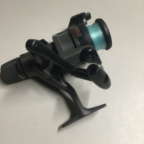Shimano R2000 AX2000 Spinning Fishing Reel | eBay