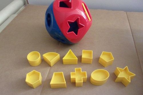 VTG Tupperware Shape Sorter Ball Red & Blue Complete Classic Tupper Toy ...