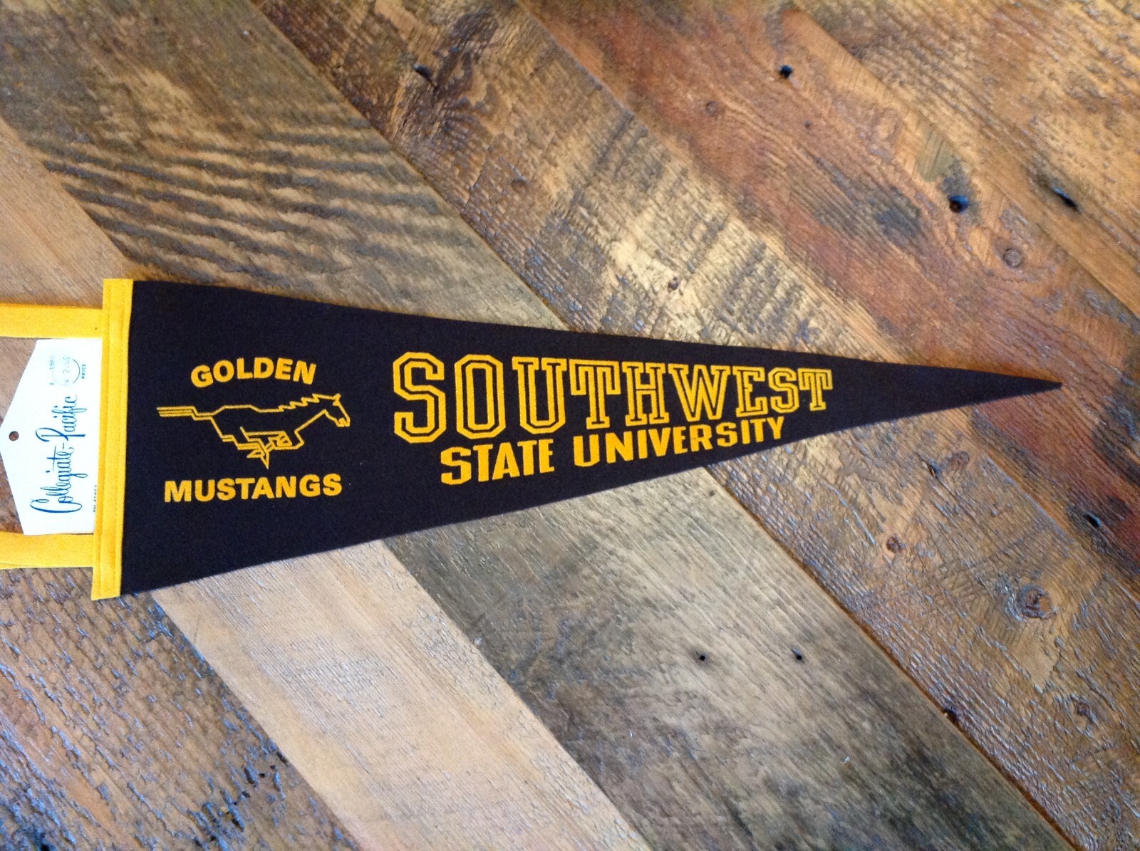 1980's SOUTHWEST STATE UNIVERSITY "GOLDEN MUSTANGS" Pennant of Marshall ...