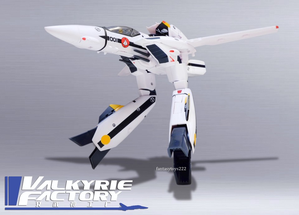 Valkyrie factory 1/60 VF-1S Macross Action Figure all painted ko ...