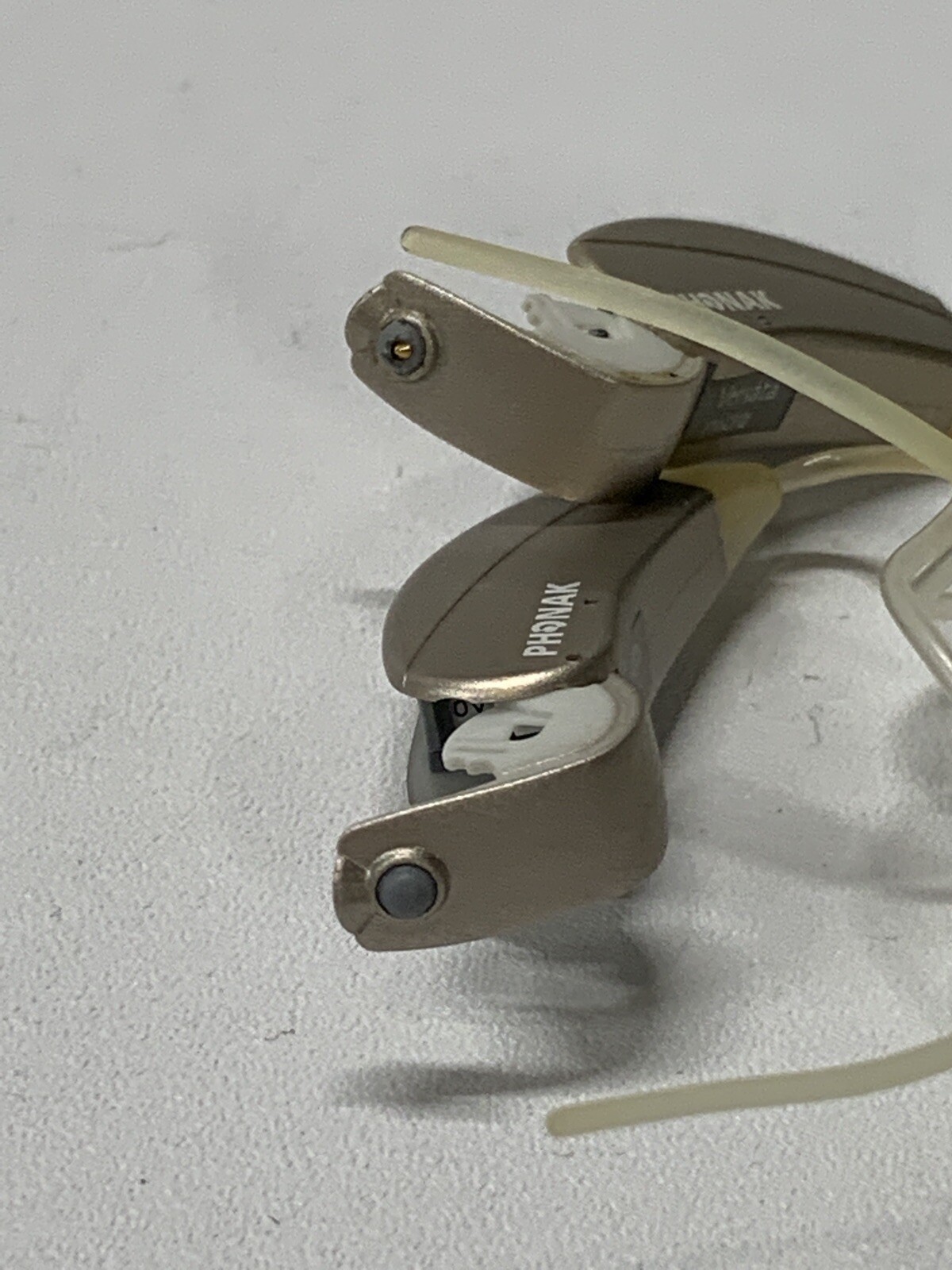 2X PHONAK VERSATA MICRO LEFT & RIGHT With Carry Case & Tubes Both Sides ...